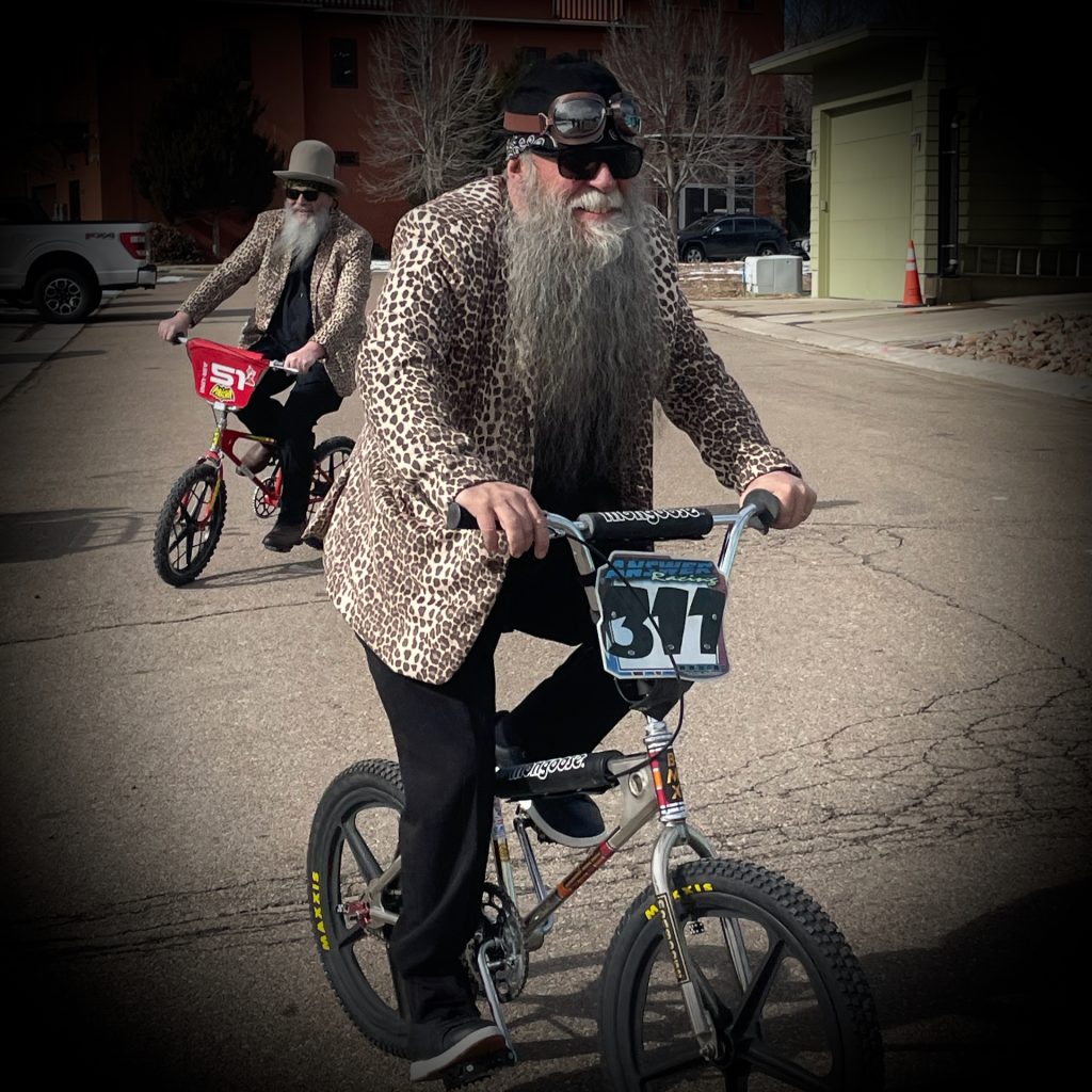 Mike Learn - El Loco Fandango: Colorado's Tribute to ZZ Top